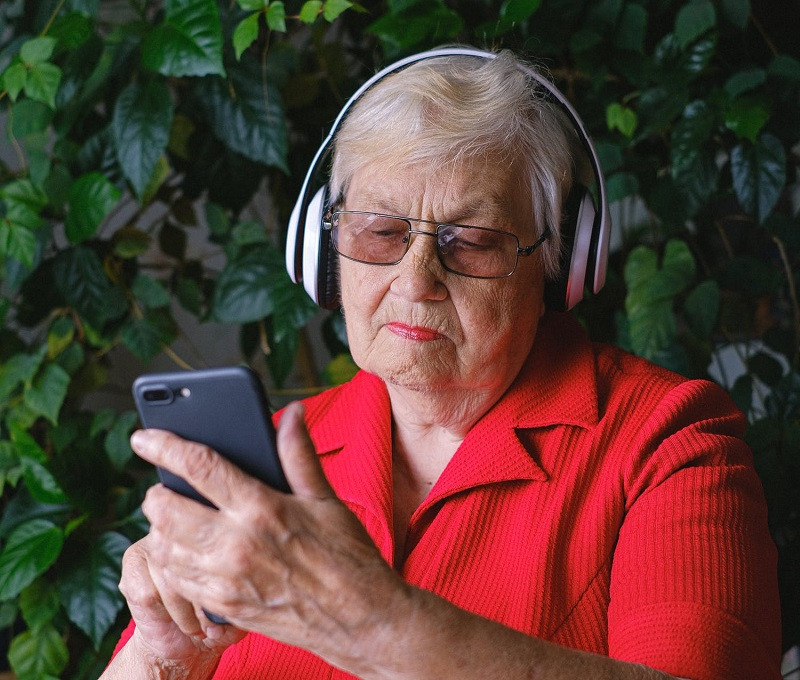 The 110 Most Inspiring Quotes About Age | 2024