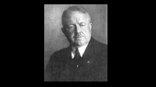 Frank Gilbreth: Biography of This Engineer and Researcher | 2023