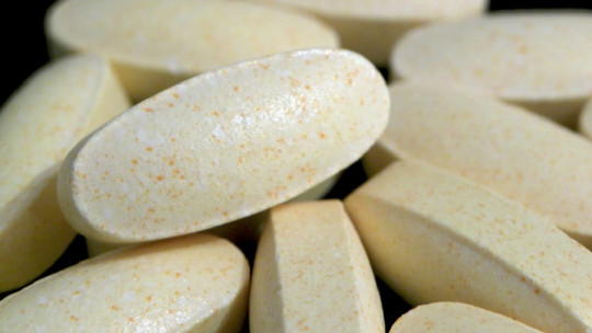 Maprotiline: Uses and Side Effects of This Psychotropic Drug | 2024