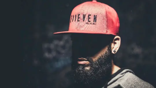 Pogonophobia (fear of Beards): Causes, Symptoms and Treatment | 2026