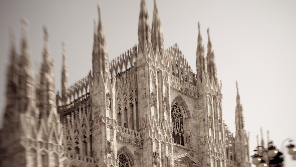Gothic Cathedrals and the Urban Middle Ages: What is Behind Them? | 2025